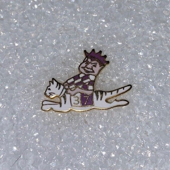 Accessories | Royal Order Of Jesters Roj White Tiger Cat Billiken ...
